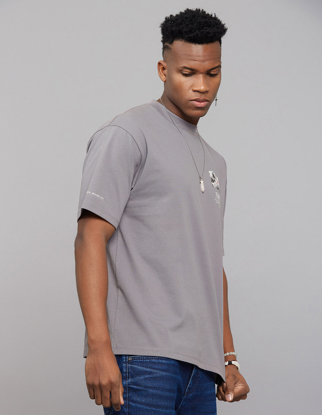Dark Grey Half Sleeves Round Neck Oversized Tee – ROOKIES